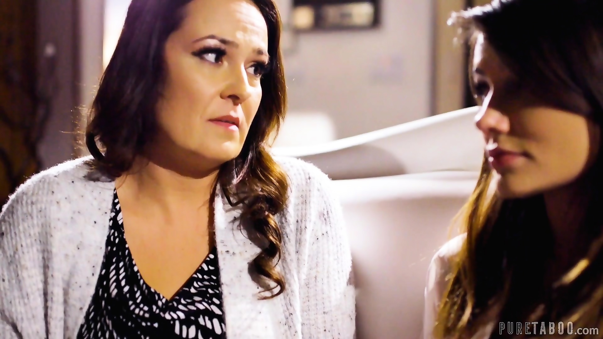 Aunt Seduces Her Vulnerable Not Niece Adria Rae Eporner 