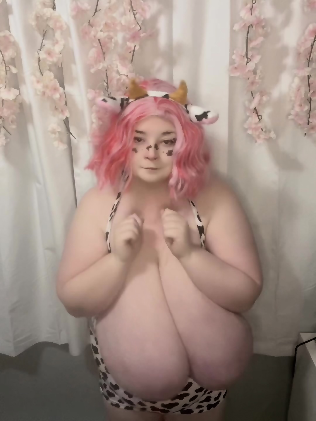 Thotterpopp-Giant Tits Lift And Shake - EPORNER