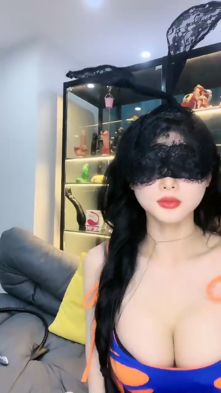 哔婢女卡 03 Eporner 