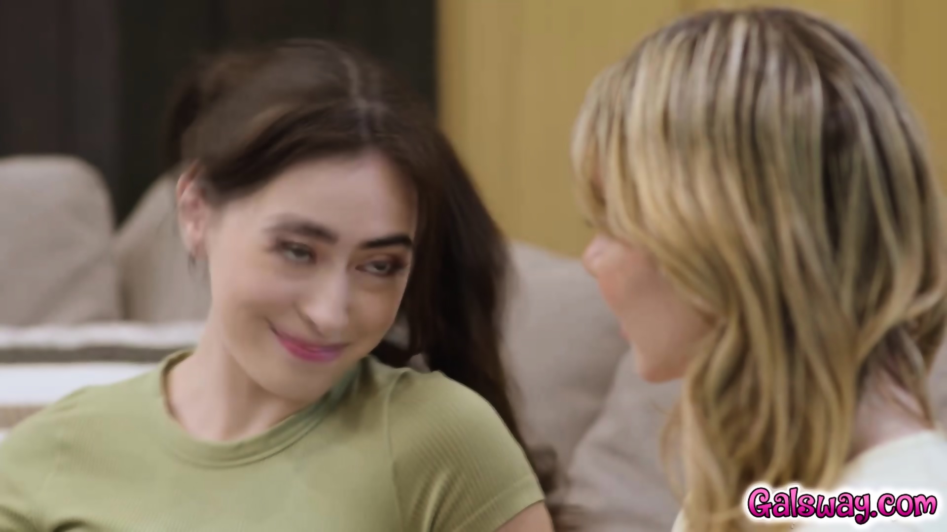 Demi Find Chloe Surreal And Serene Siren Having Sex Eporner