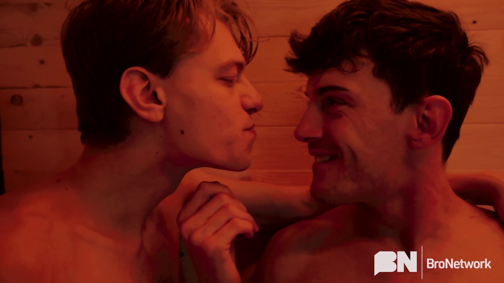 Twinks Casual Sex In The Sauna Eporner