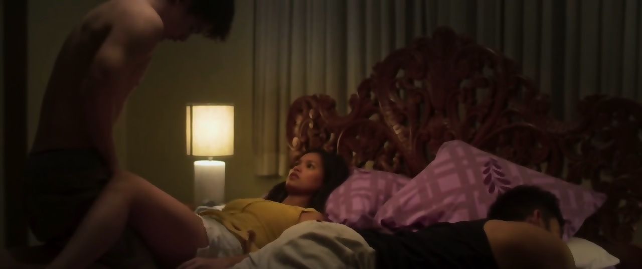 Kinantot Na Ni Kabit Habang Tulog Si Legit Eporner