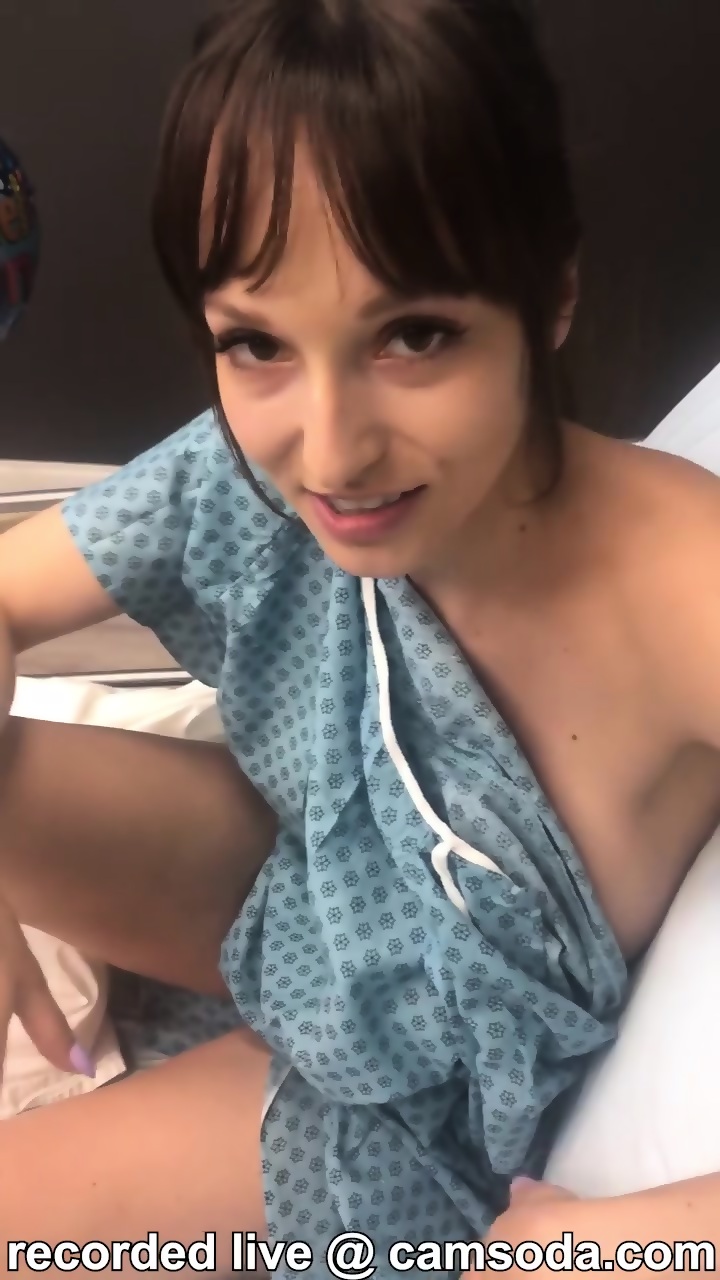 Public Hospital Handjob For Visiting Bf Eporner