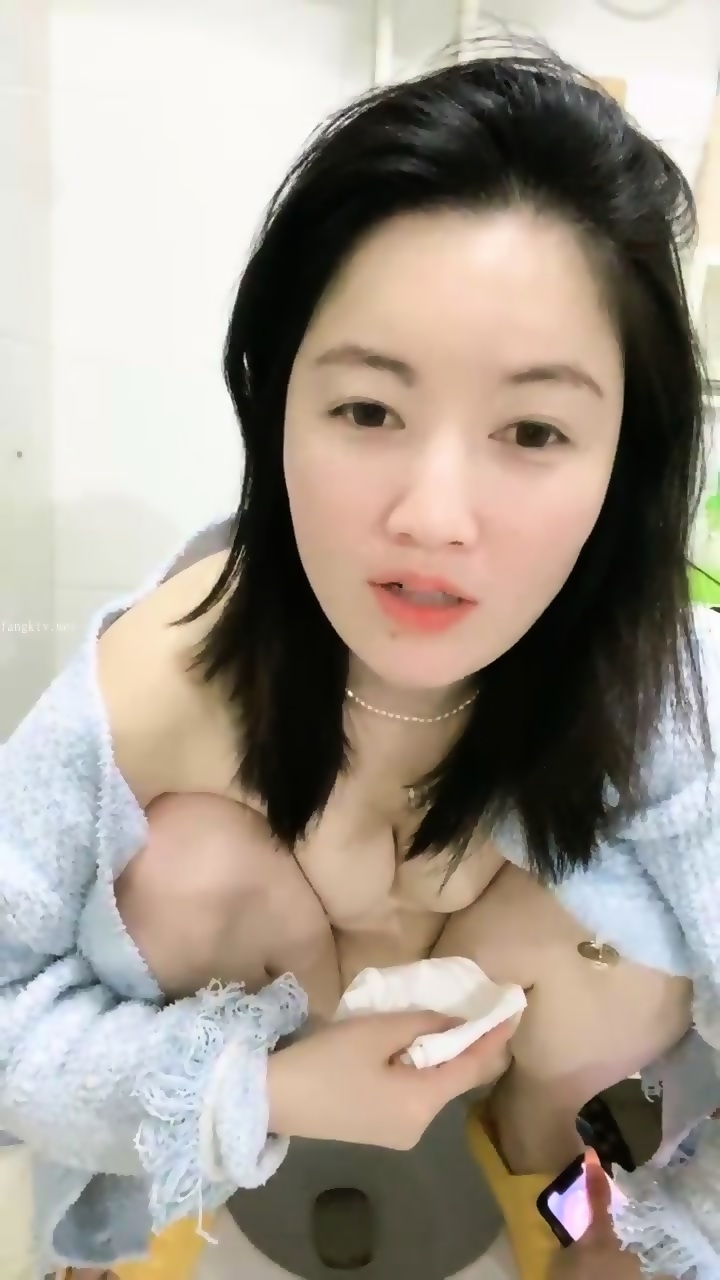 小熊吃不饱 10 Eporner