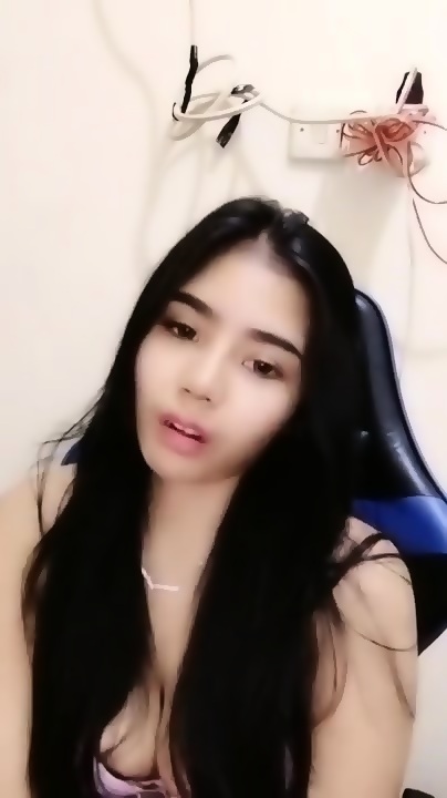 Yuke Host Pendatang Baru Toge Eporner 