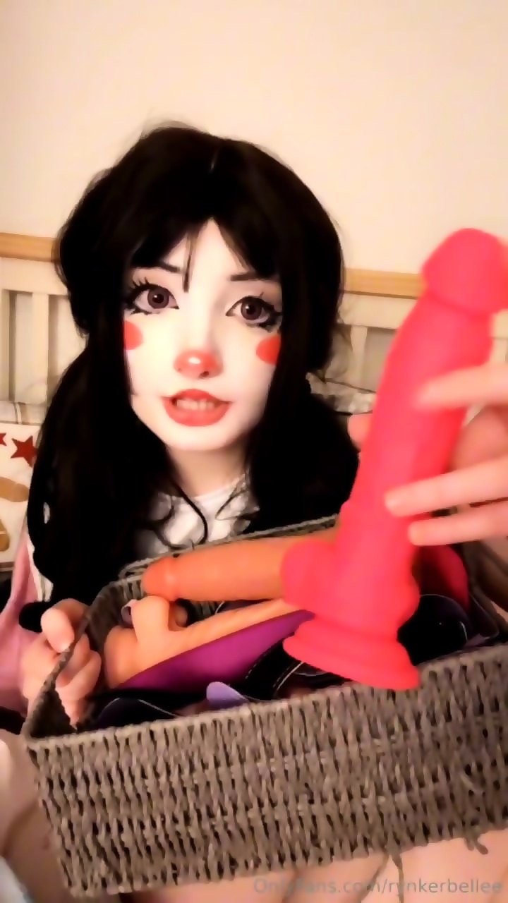 Clown Girl Egirl Review Her Sex Toys Eporner