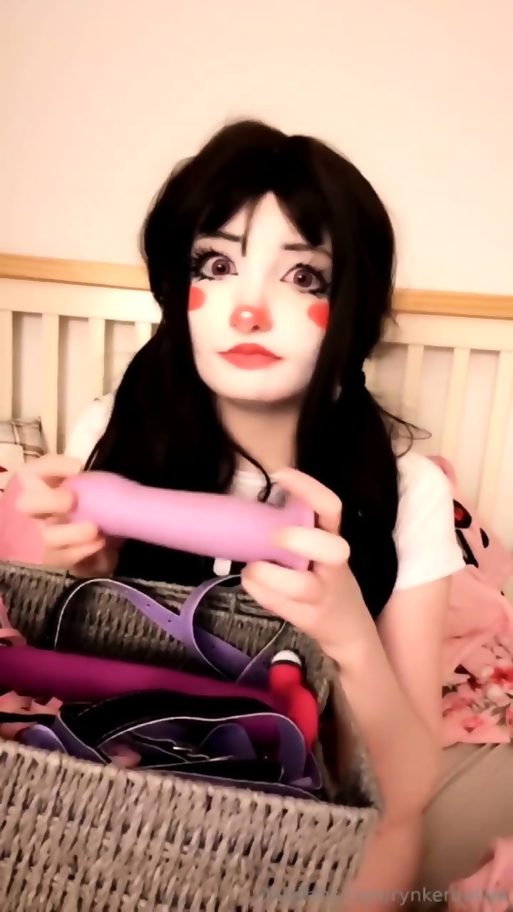 Clown Girl Egirl Review Her Sex Toys Eporner