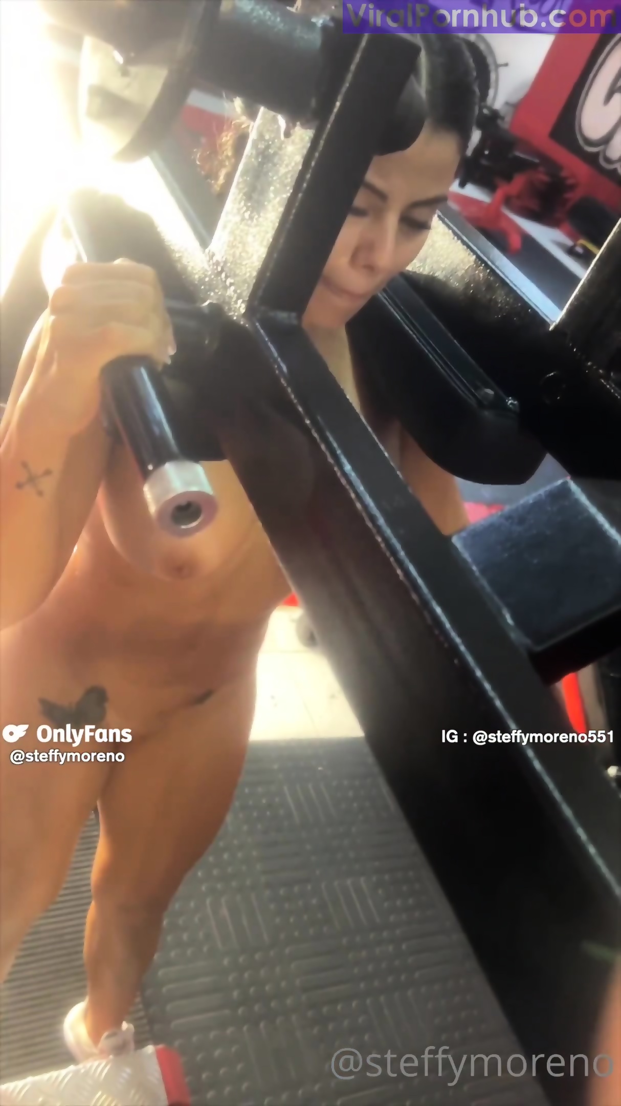 Sweaty Babe Working Out While Naked In Gym Eporner