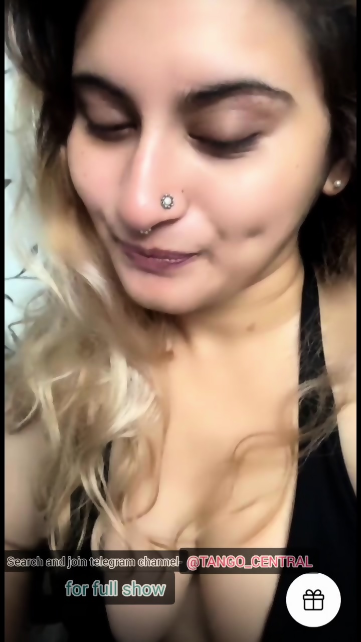 Gunjan Aras Latest Live Eporner