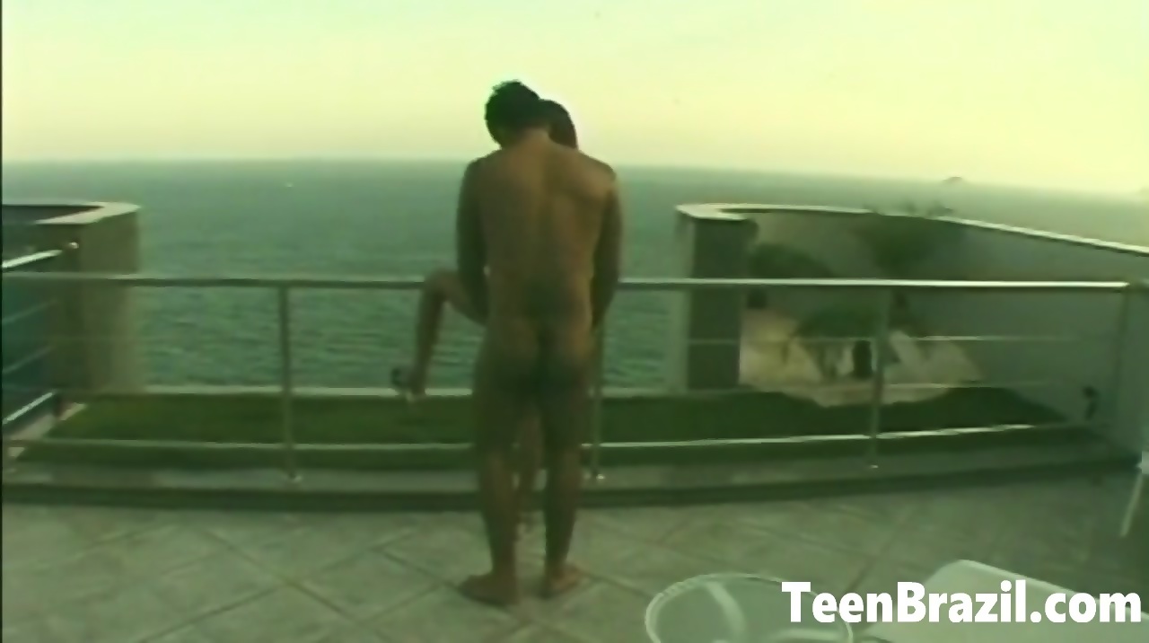 Brazilian Teen Has Sex With Big Dick On Apt Balcony Eporner 