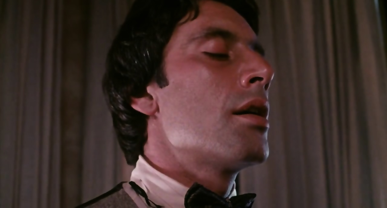 Dracula Sucks Eporner