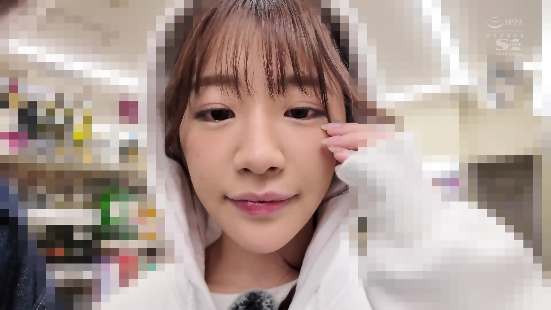 A Serious Girl At Work Turns Into A Kissing Maniac When Drunk Vulgar And Erotic Continuous