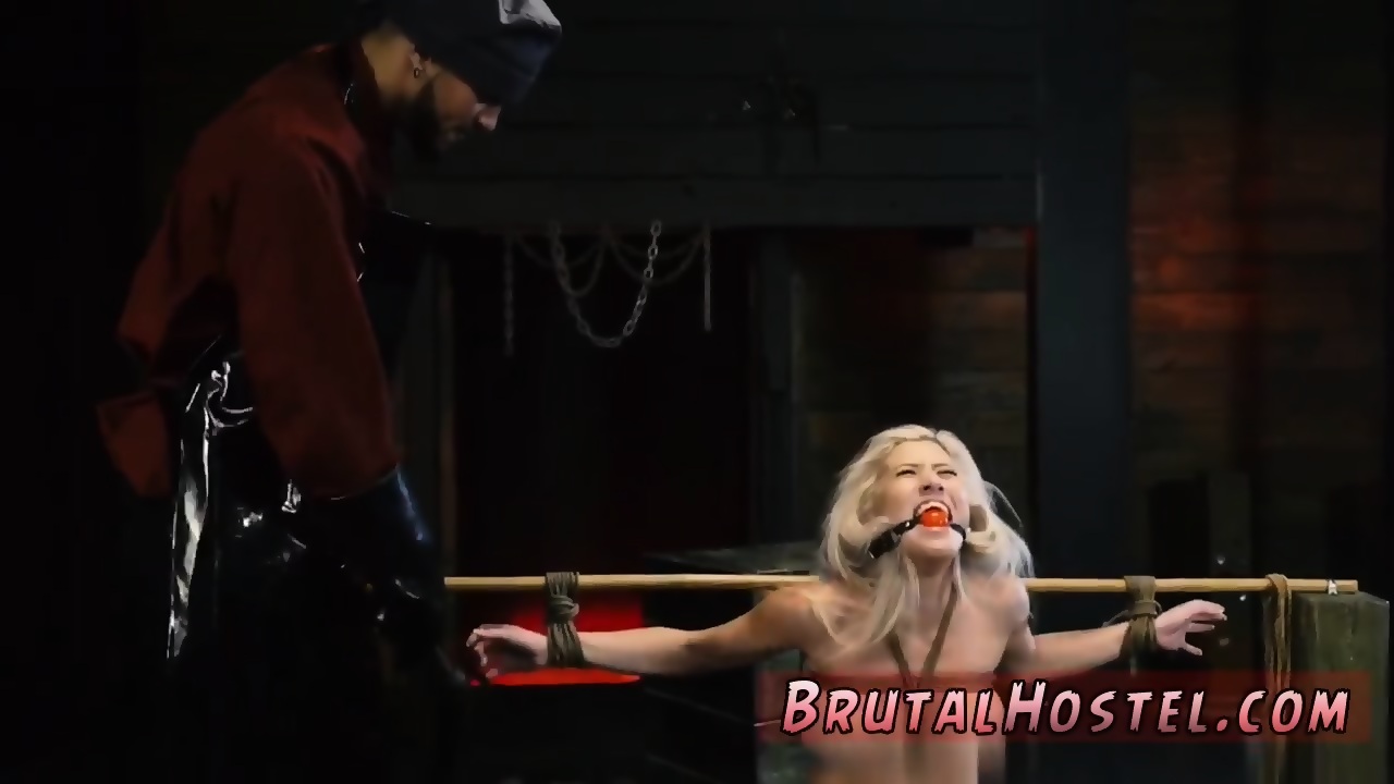 Public Hot Tub Sex First Time Now Shes Broke Stranded And Has No Id Eporner