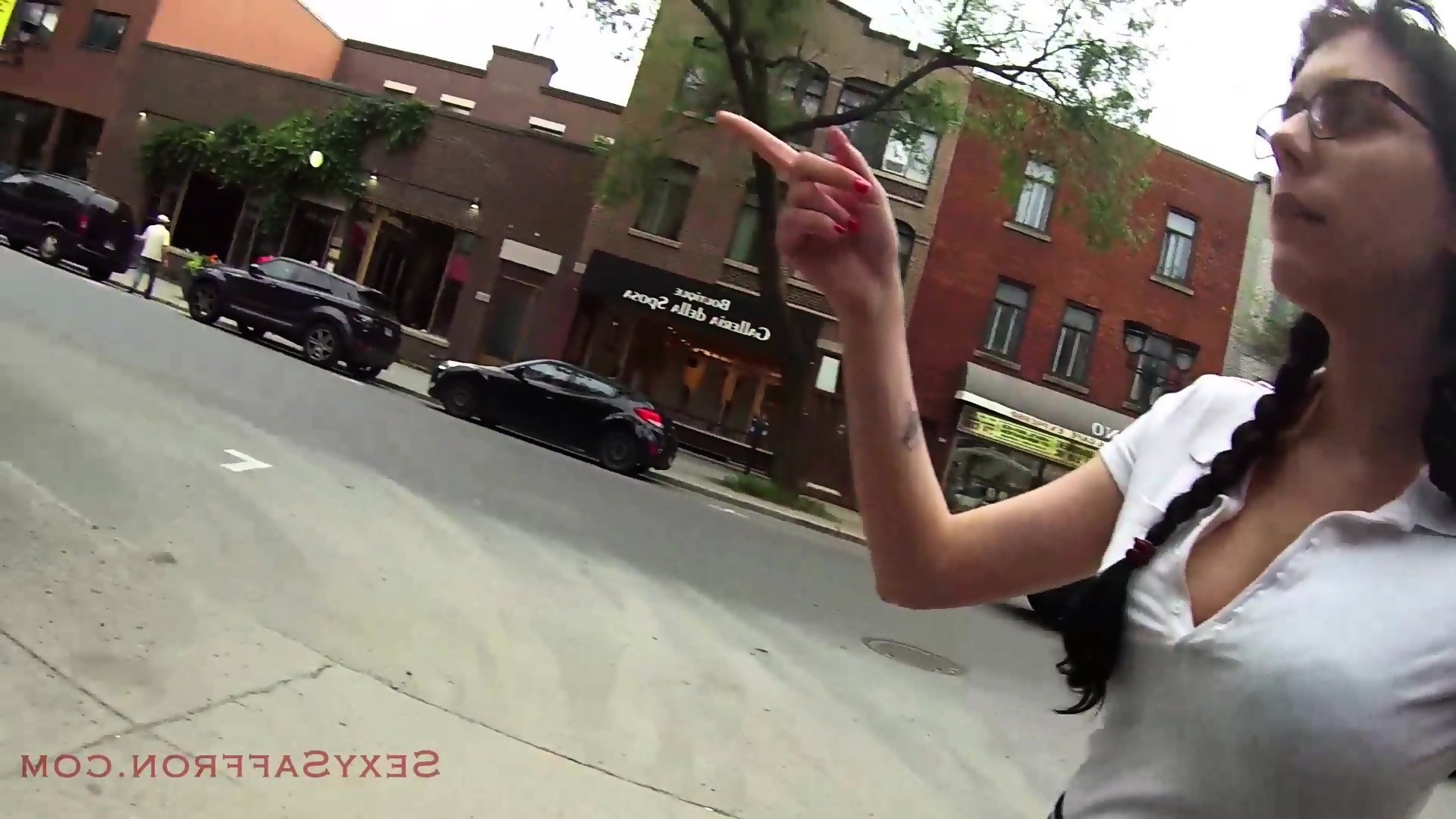 Montreal Sexplorations Part 1 Public Blowjob Eporner