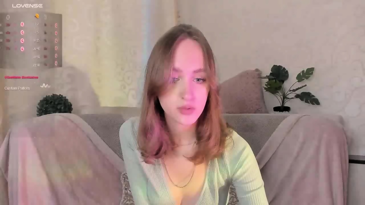 Perfect Tits And Big Booty Ass Petite Skinny Teen - EPORNER