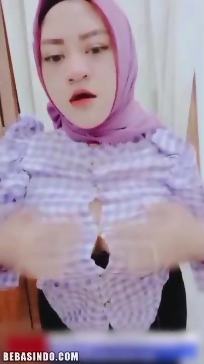 Jilbab Ungu Tante Tobrut. - EPORNER