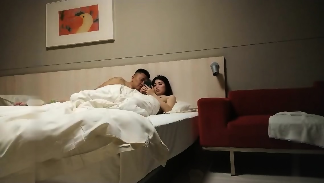 女子私密美白贵妇做私处保健 Eporner