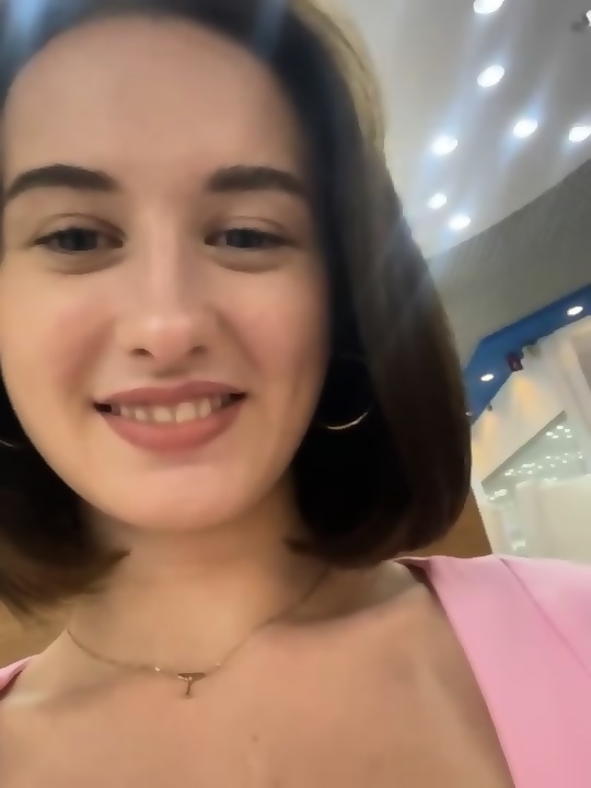 Streaming From The Fitting Room [webcam Eporner