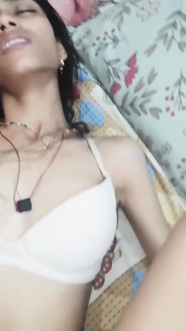 Skinny Desi Indian Bhabhi Fuck And Blowjob Eporner