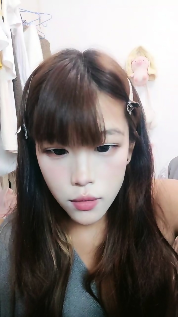 扫地小二 1391416270 20240812 204337 27 00 37 52 681 00 44 03 315 Eporner