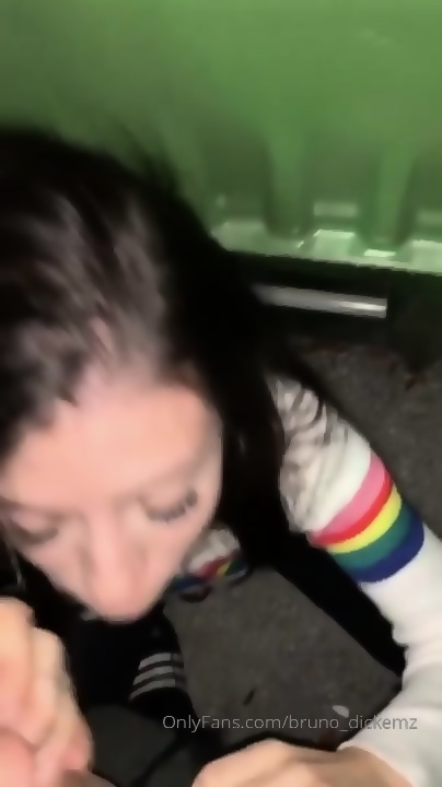 Dando A Buceta Pro Negao Atras Da Lixeira Eporner
