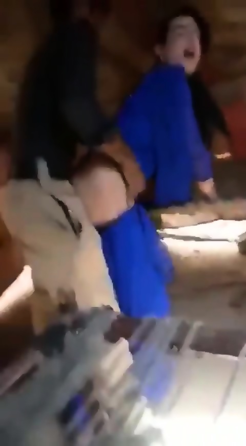 Desi Shemale With Pakistani Police - EPORNER