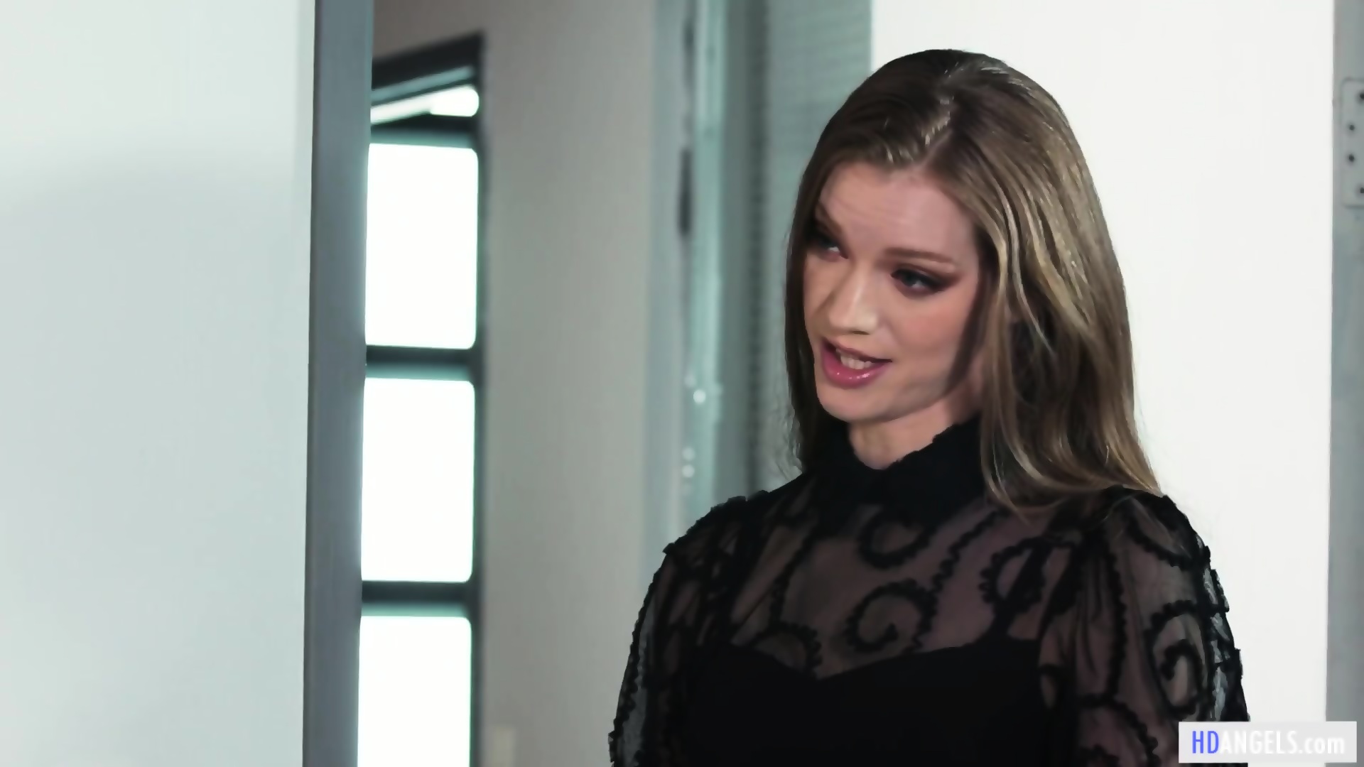 Girlsway Straight Girls First Lesbian Sex With A Long Haired Author