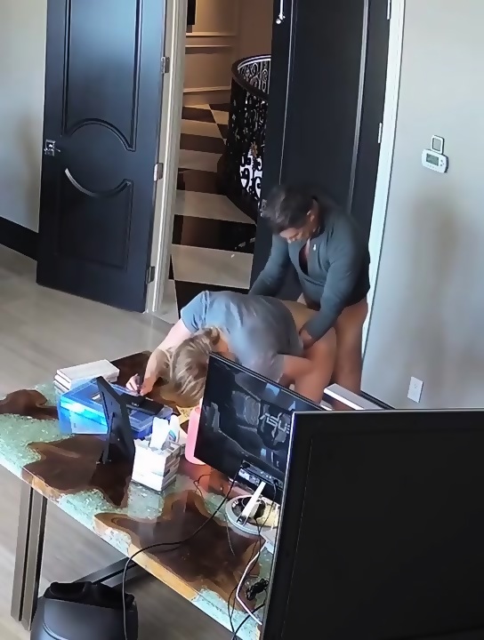 American Businessman Has Sex With His Secretary Eporner