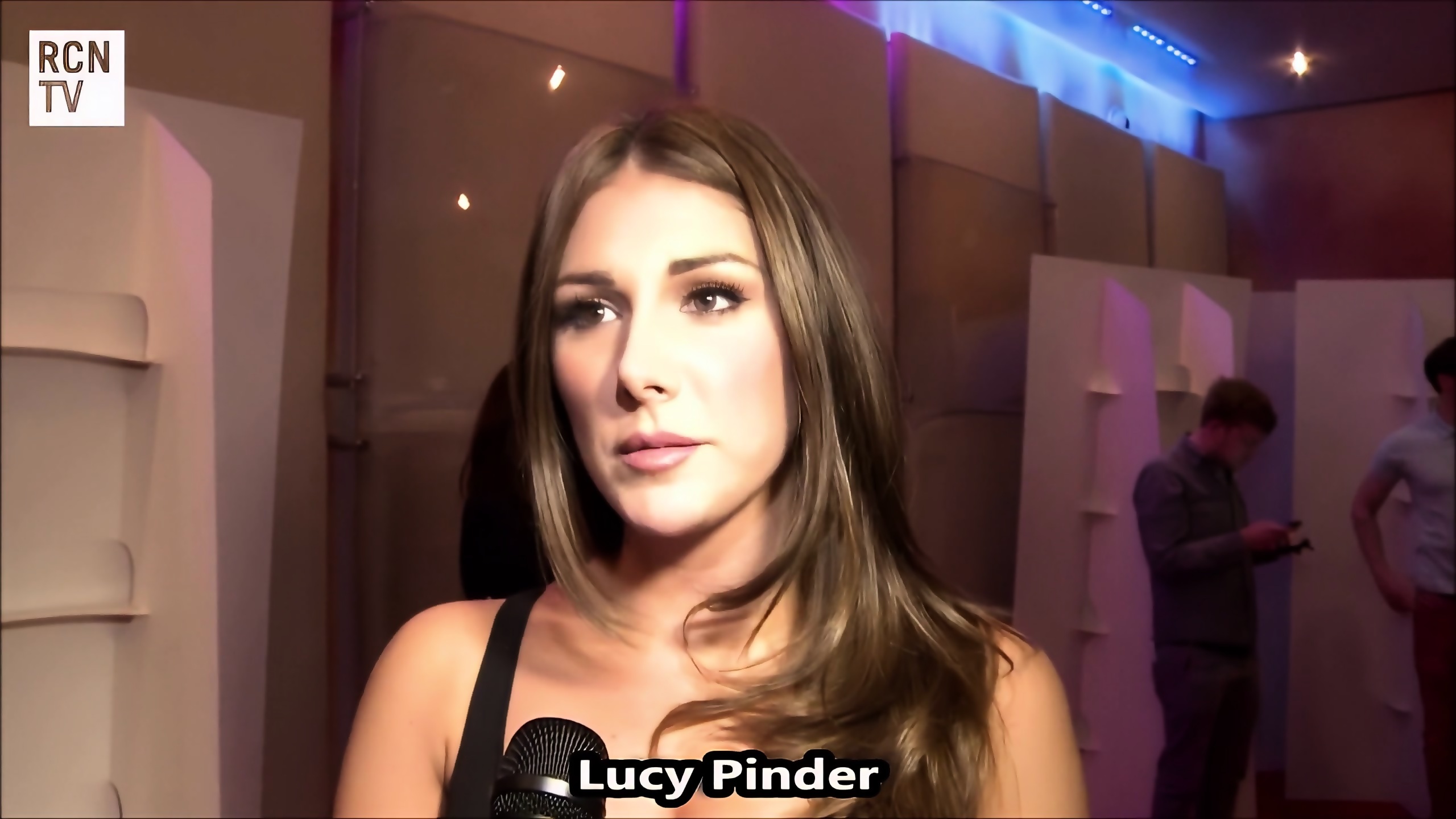 Coralie Rose Ballbusting Squeeze Strippers Vs Werewolves Coralie Gengenbach Eporner