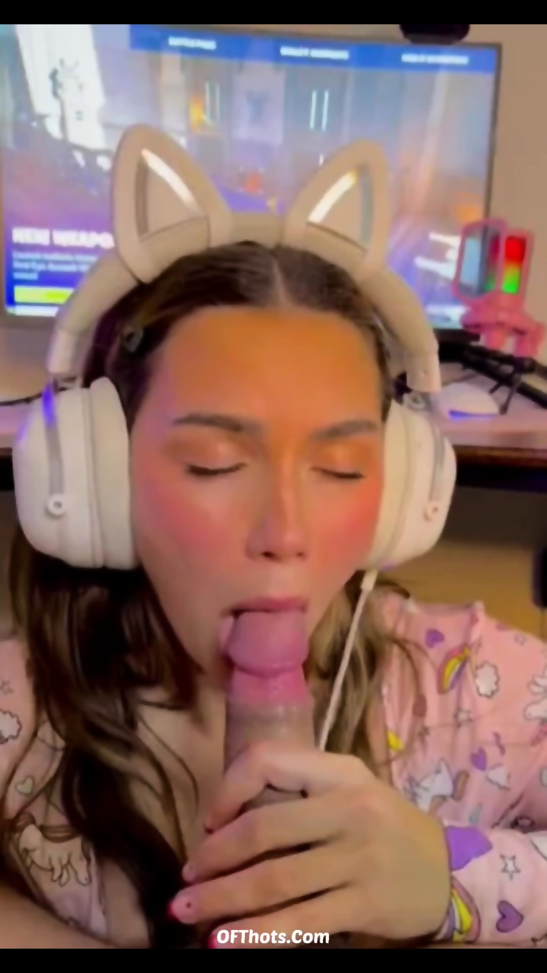 Girlfriend Sucks Cock After Playing Games Eporner