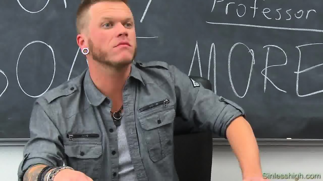 Slacking Mentor Fucks His Pupil Eporner