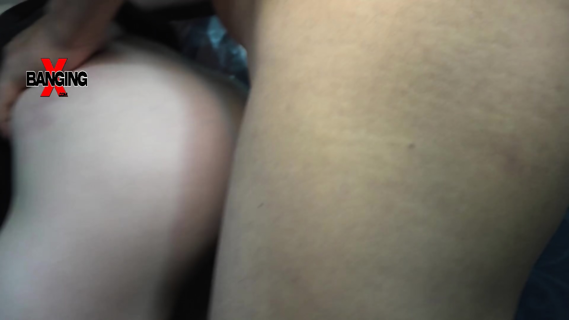 Wat Does Carolina Love Doing At The Sex Club Eporner