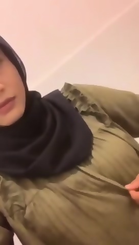 Zila Hijab With Big Tits (Maaa) - EPORNER