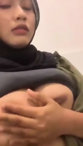Zila Hijab With Big Tits (Maaa) - EPORNER