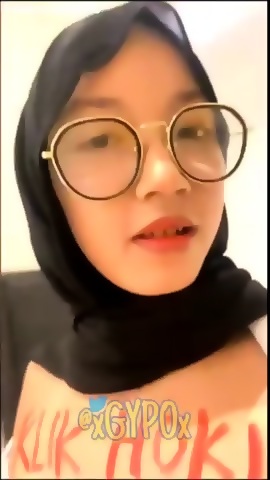 Bokep Indo Panya Hijab Colmek Pakek Timun (Maaa) - EPORNER