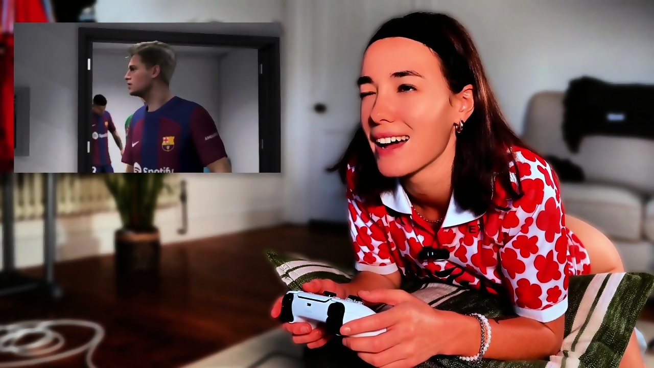 Cheekymz Jogando Fifa E Sendo Fodida Pela Machine Sex Eporner