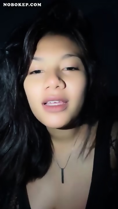 Bokep Indo VCS Ditemenin Dinda Cantik Tobrut - EPORNER