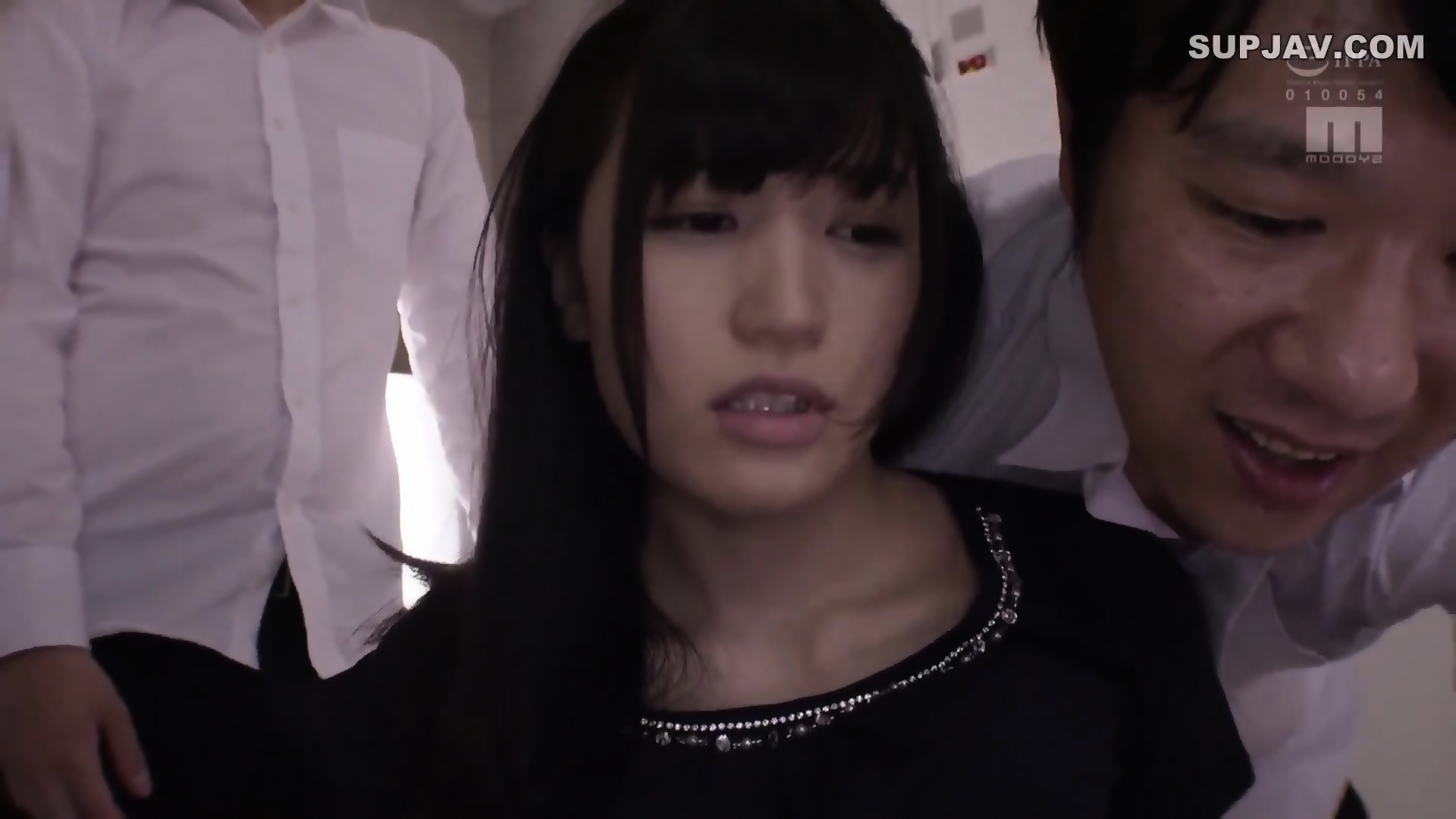 (RM) Female Teacher Gang Bang Viol*tion - EPORNER