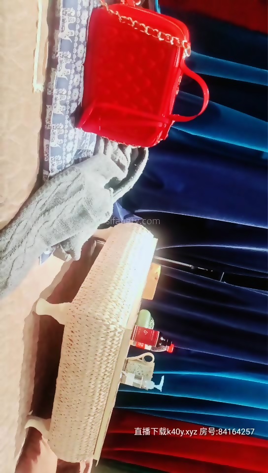 偷拍良家妇女的私密生活,私密保健会所 Eporner