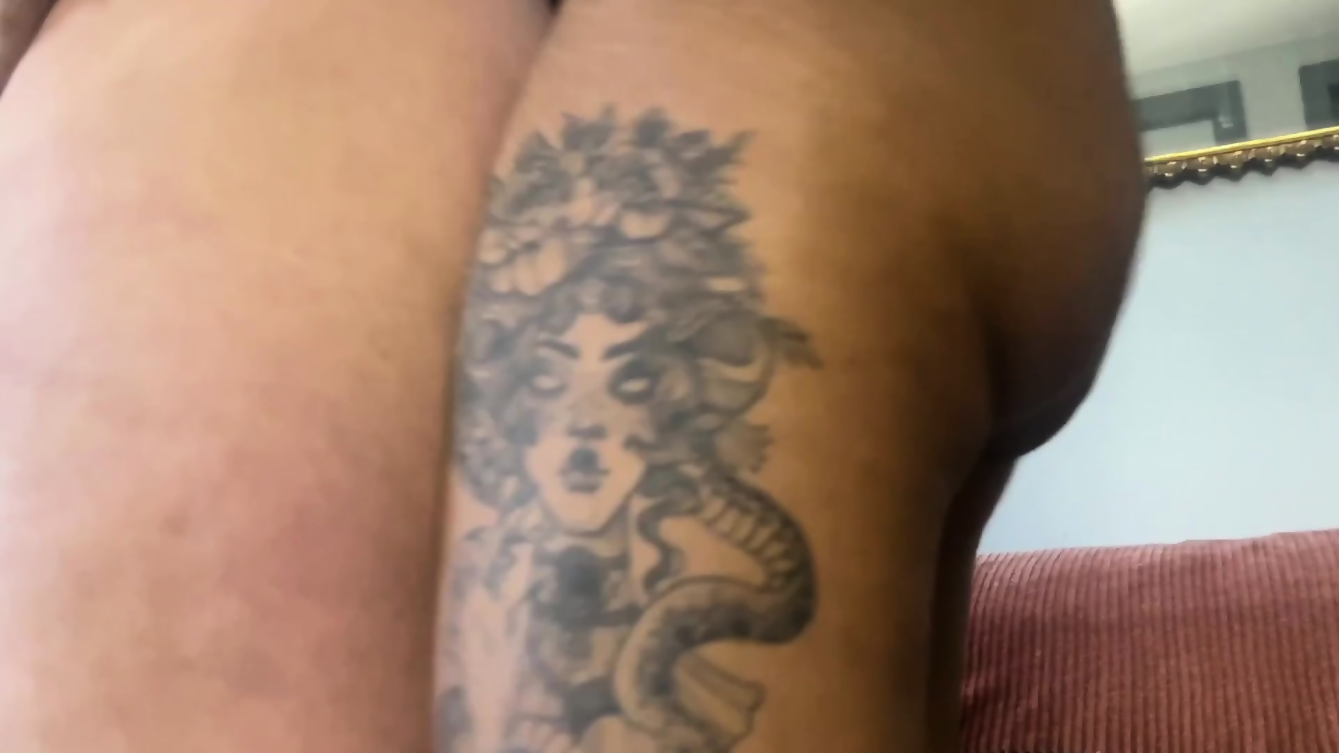 Lesbian Milf Humping - EPORNER