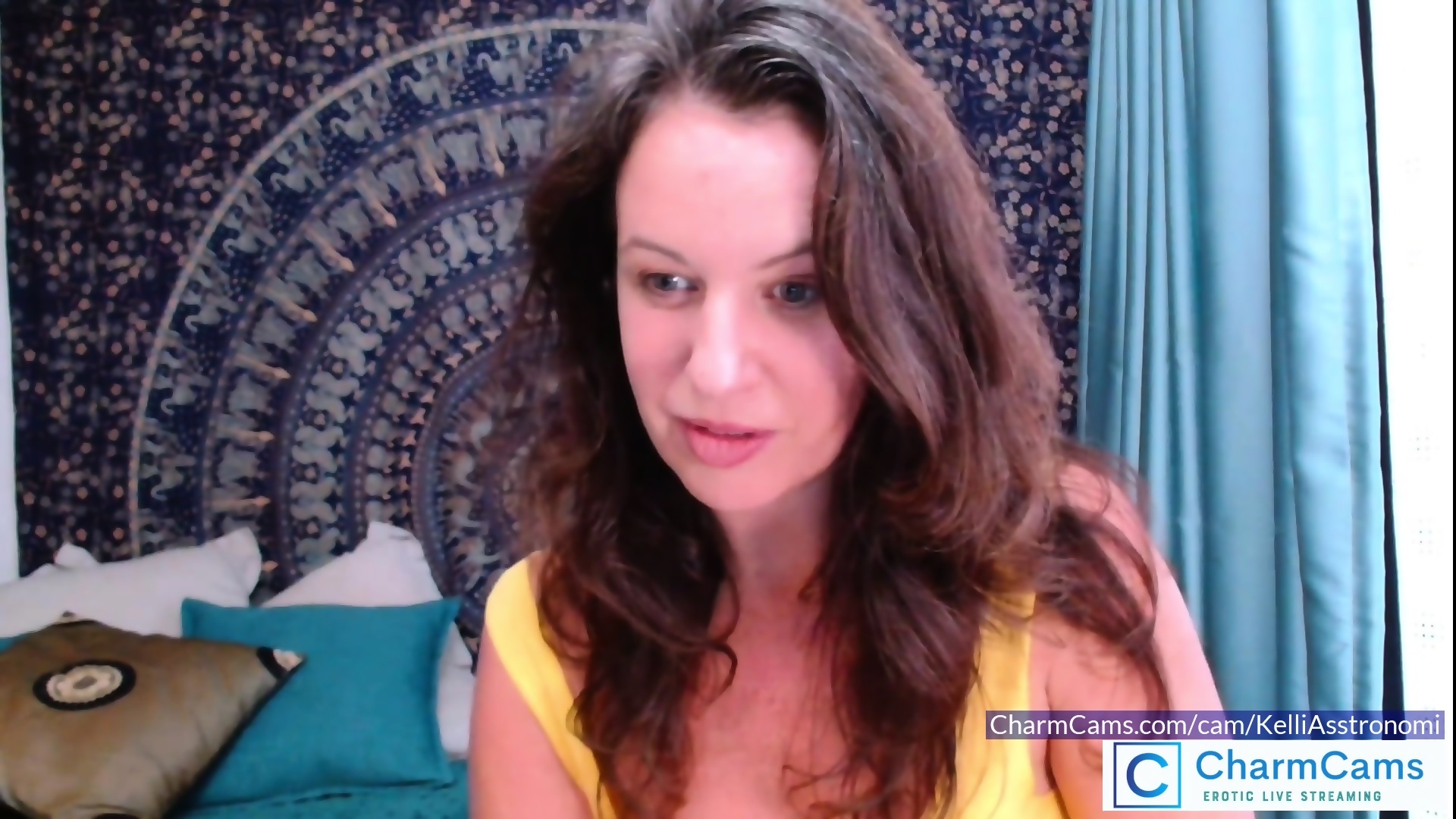 Connect With Her Instantly You Can Chat With Her Live With Just One
