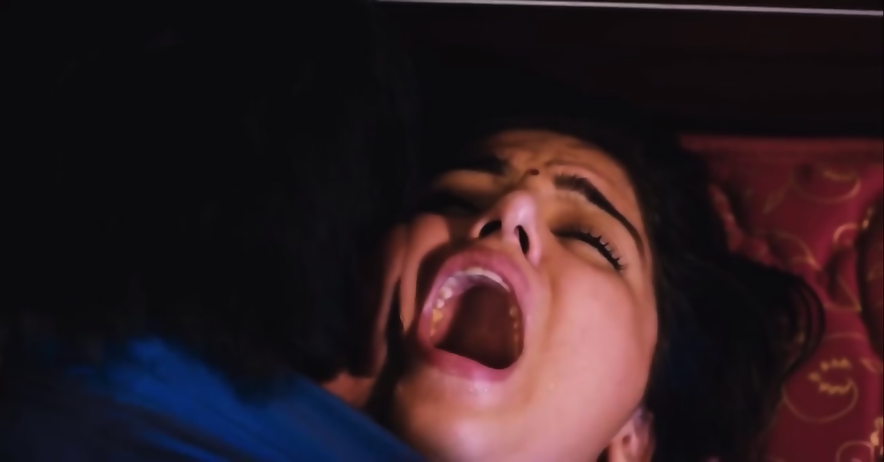 Wamiqa Gabbi Sex Video Eporner