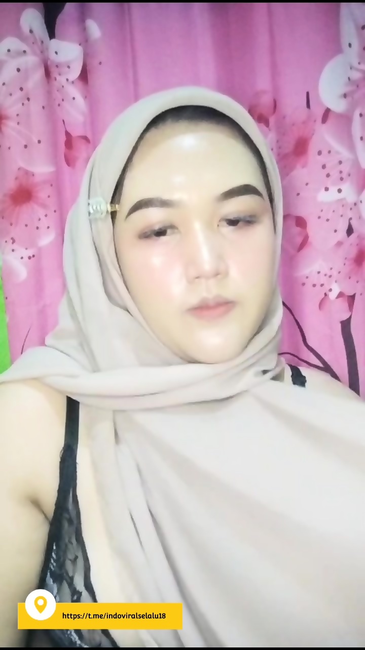 Bokep Live Tante Cha Colmek Asik Banget Dikamar - EPORNER