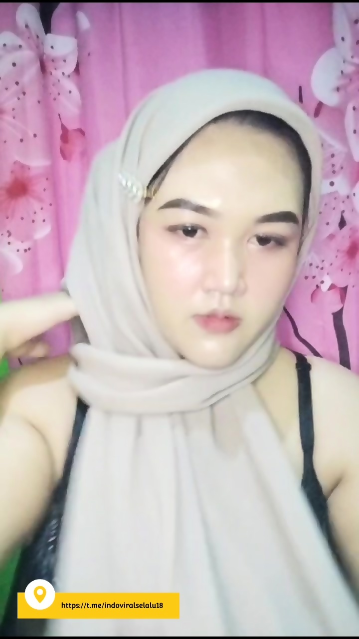 Bokep Live Tante Cha Colmek Asik Banget Dikamar - EPORNER