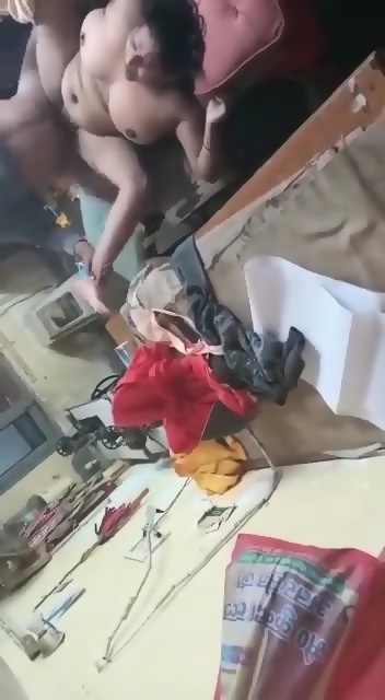 Cheating Bhabhi Having Sex With Her Coworker At Workplace Eporner