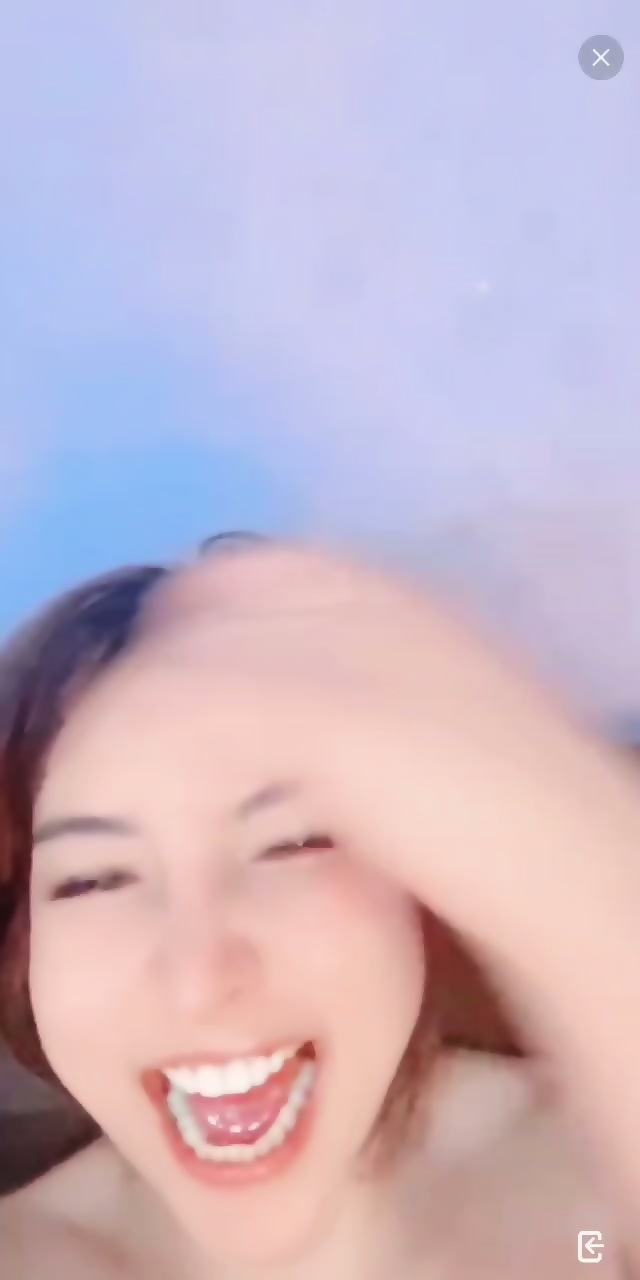 Bokep Indo Terbaru ~ Menikmati Tubuh Cewek Sunda - EPORNER