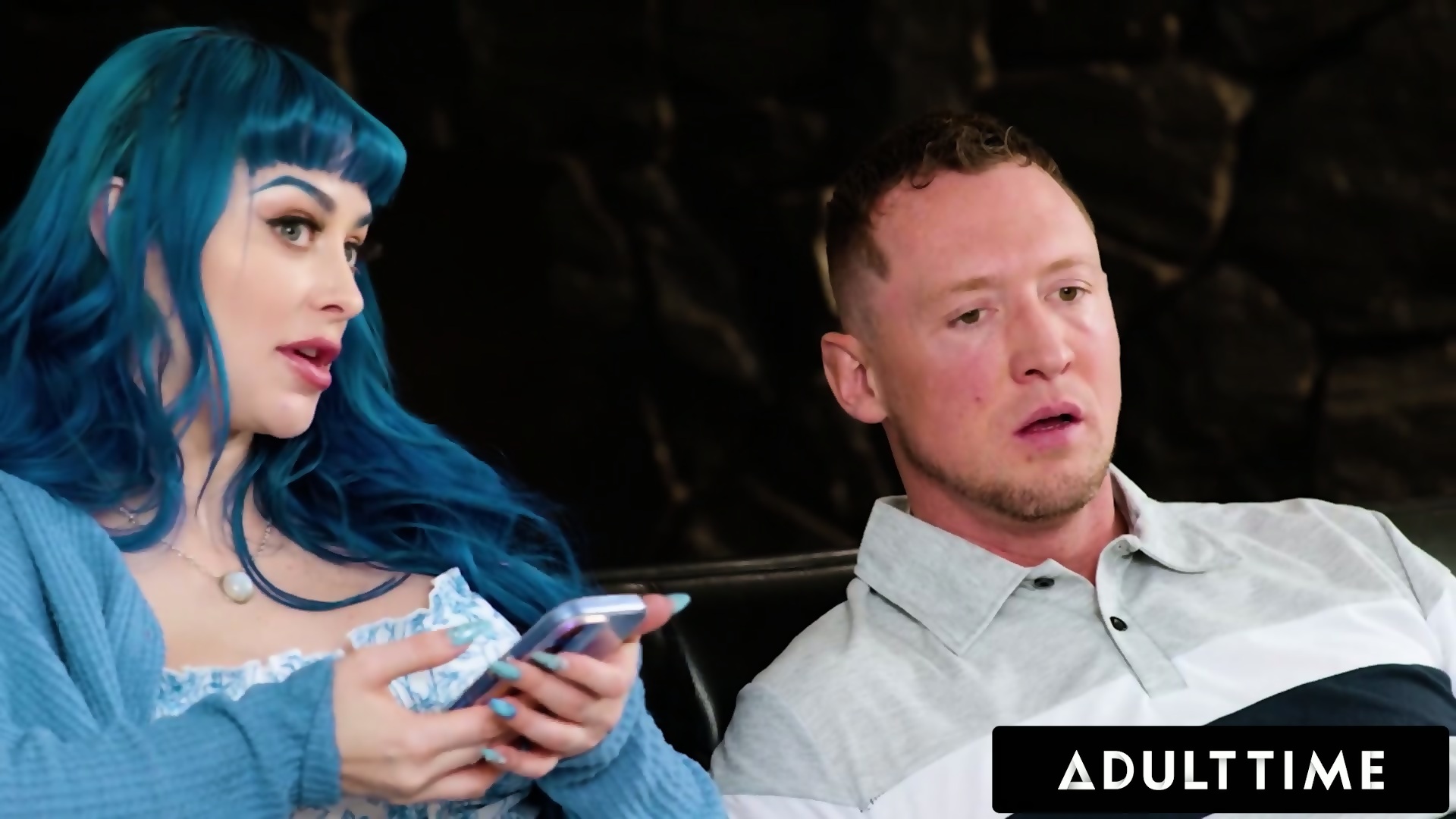 Adult Time Pawg Jewelz Blu Joins Horny Bf For Mutual Masturbation Session And Takes Huge Cumshot