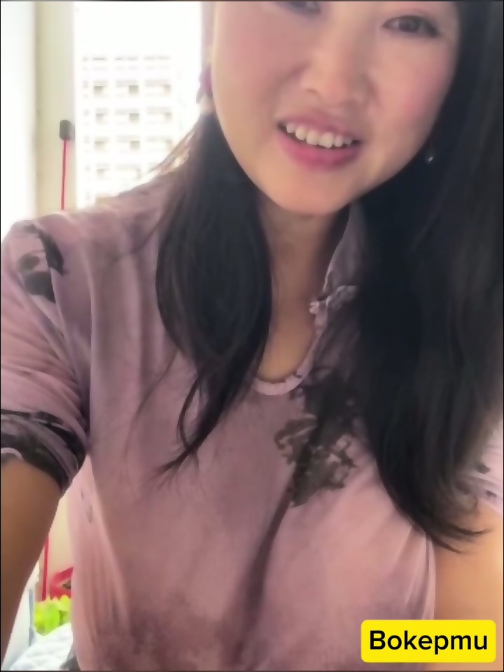 Tante Tobrut Pamer Toket Gede - EPORNER