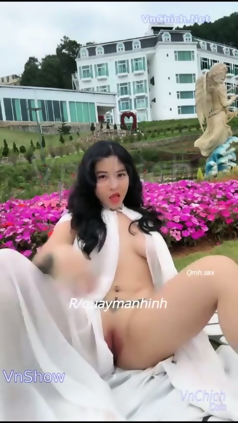 Em Idol Mn Hamy Mmlive Lên Đà Lạt Livestream Show Lồn Vú Hồng Thì Gặp Fans Ra Xin Sờ Lồn Vú Cực