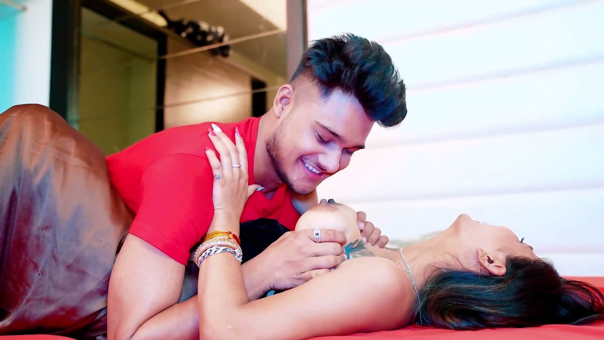 Newly Married Bhabhi Seduce By Her Naughty Devar On The Bed_xhl7 - EPORNER